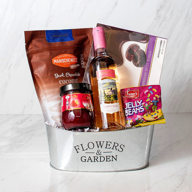Premium Passover Gourmet Treats Gift Basket – Gourmet Kosher Gift Baskets